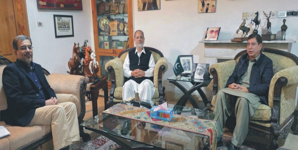 اپوزیشن لیڈر شاہ غلام قادر کی سردار عتیق سے اہم ملاقات – روزنامہ محاسب
